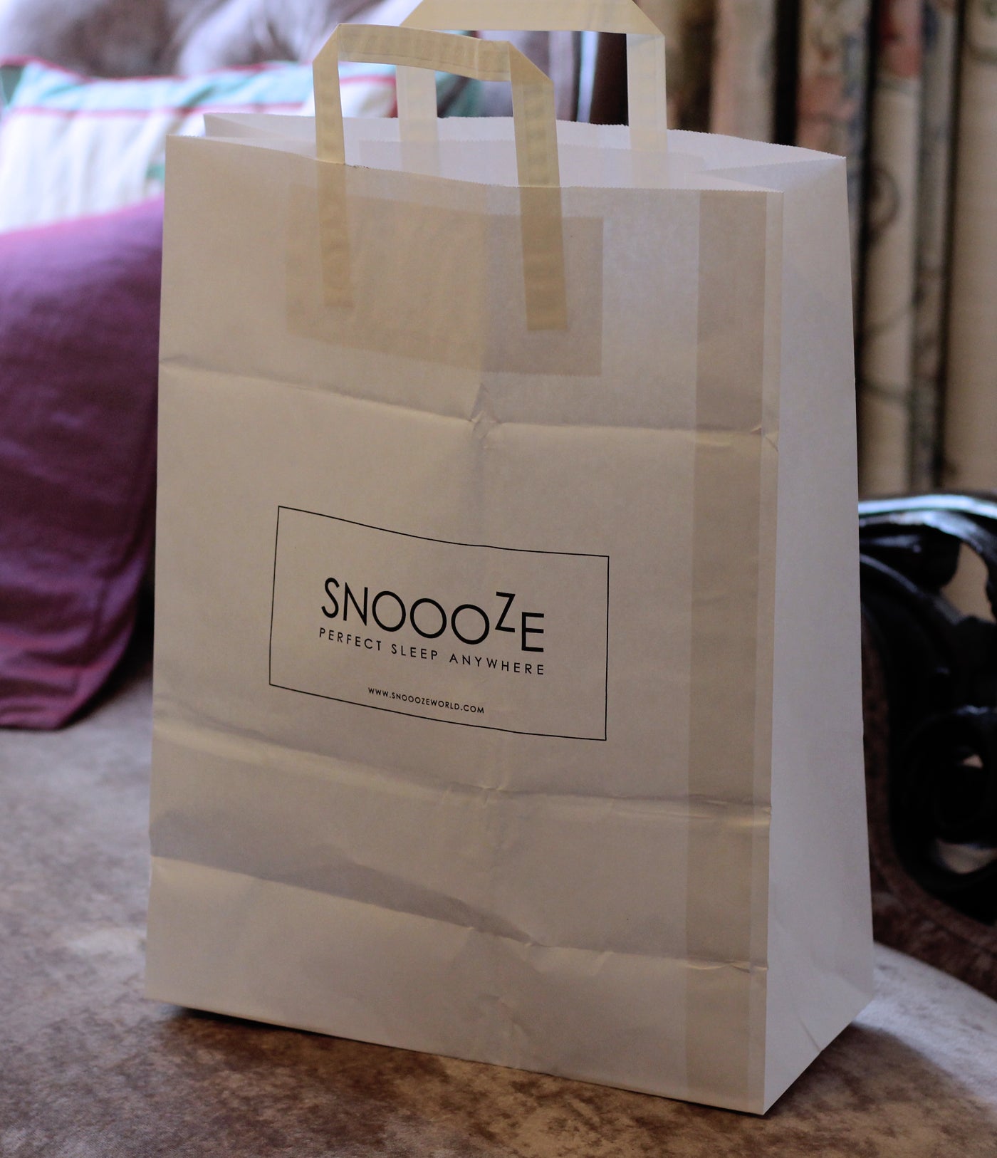 Snoooze world printed paper bags - PackGenie